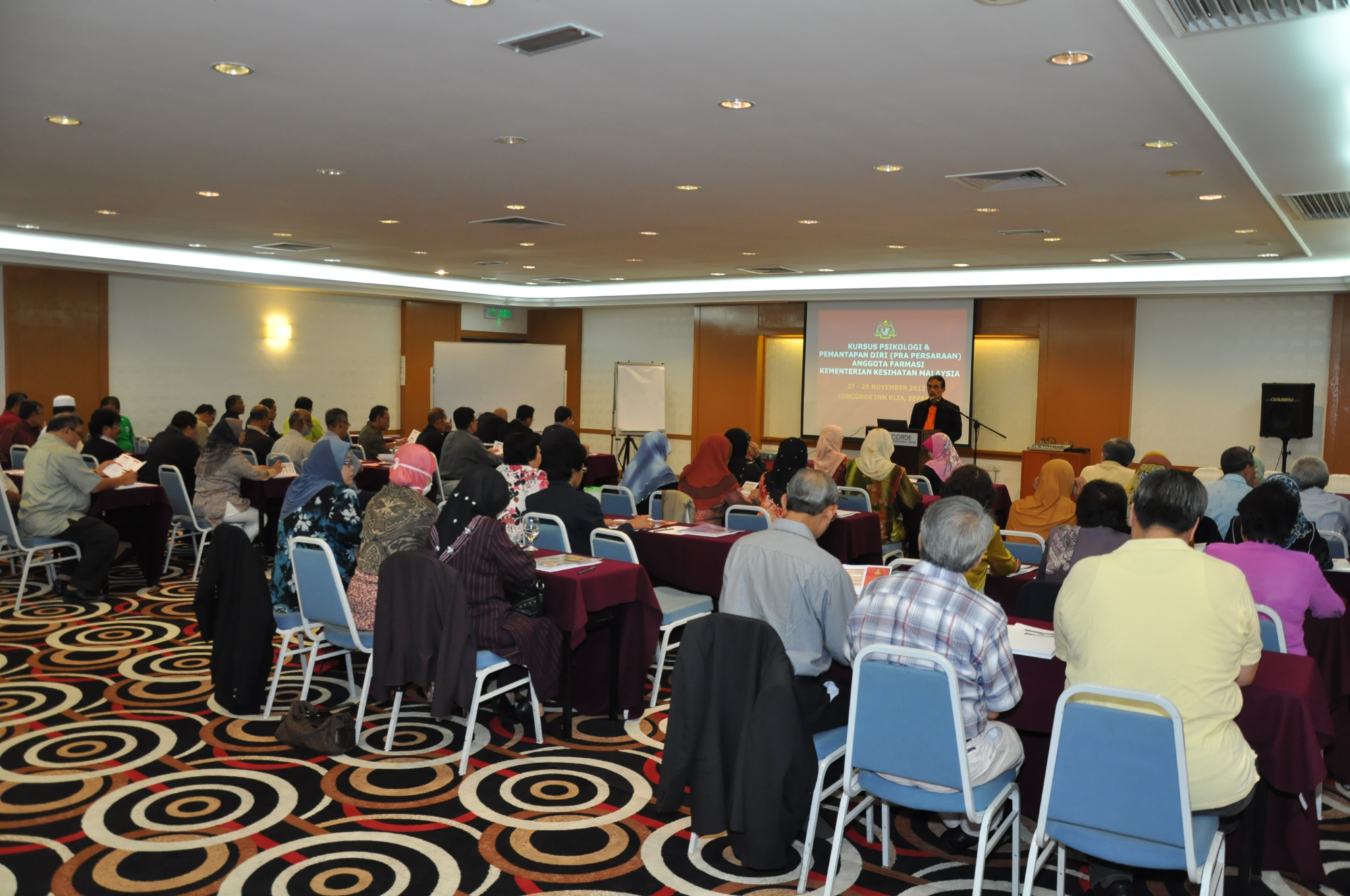 GENERATION GAP | CuteCarry